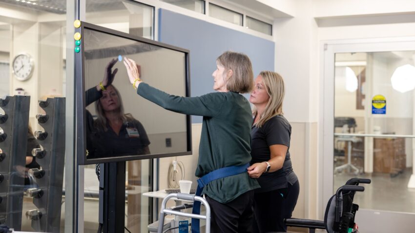 Robotics & Technology at the Neuro-Rehabilitation Center | Barrow ...